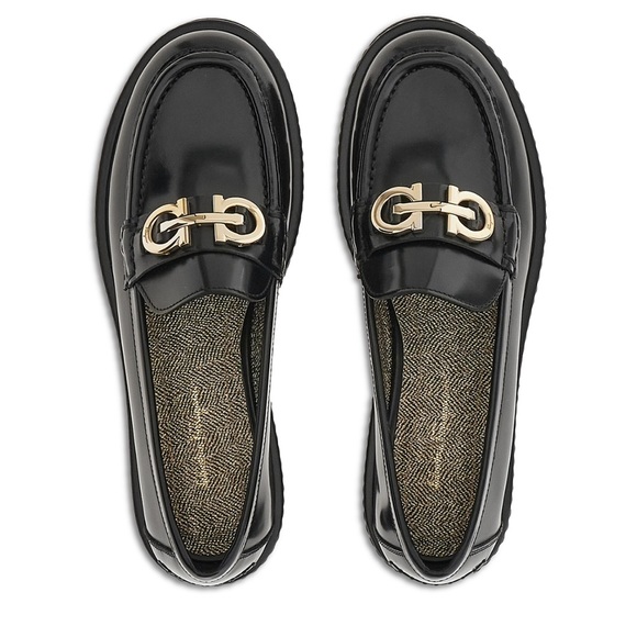 Salvatore Ferragamo | Shoes | Ferragamo Womens Ofelia Lug Sole Gancini ...